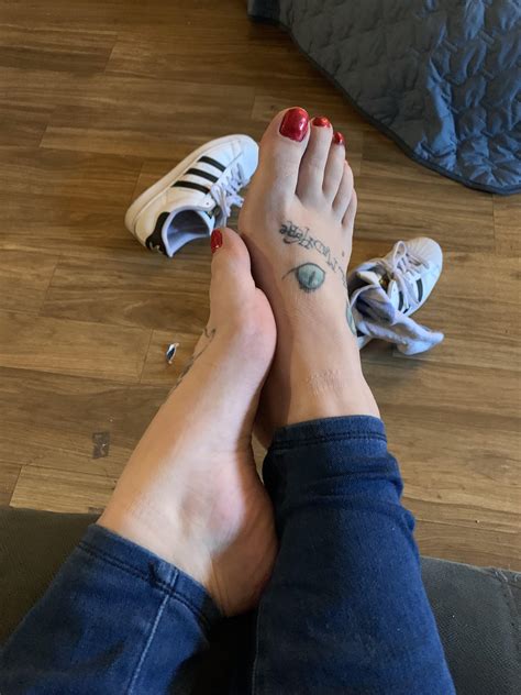 You Should Be Sucking My Toes After A Long Day In My Adidas 😏 R