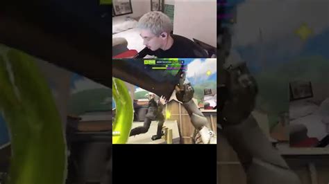 余裕の顔で立ち回るもシステムに されるta1yo【overwatch 2】 Shorts Youtube