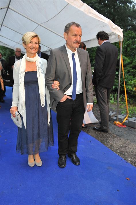 Galerie Ťukněte Si S Celebritou Herec Miroslav Krobot Slaví 65 Foto 1 Ahaonline Cz