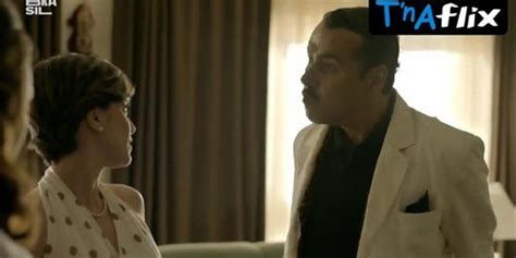Lorena Comparato Butt Breasts Scene In Boca De Ouro