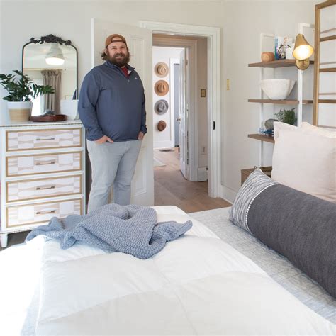 Should We Sleep In Separate Bedrooms