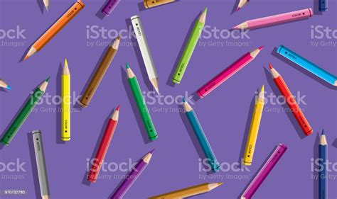 흩어져 색연필 컬렉션 집합이 정렬흰색 바탕에 완벽 하 게 분리 벡터 일러스트 레이 션 Craynos 개체 그룹에 대한 스톡 벡터