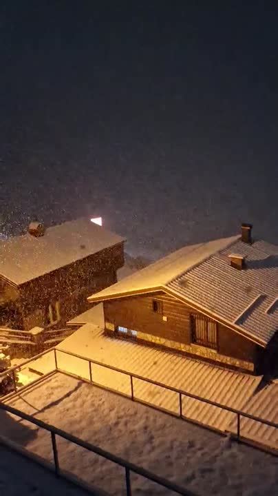 Ова е Попова Шапка пред неколку часа Снег уживање и романтика Во базата… Gorgi Kamov