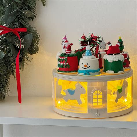 즉흥적인즈킁케이크상표등록 대구케이크 • 레터링케이크클래스 • 케이크키트 안녕하세요 온마음을 다하는 따뜻한 즉흥적인 즈킁 입니다 6번째 맞이 하는 크리스마스