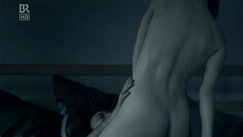 Nude Video Celebs Sandra Huller Nude Uber Uns Das All