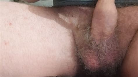 내 부드러운 자지를 가지고 노는 꼬마 xHamster