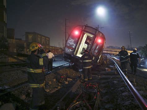 Experts Predict More Train Crashes Unless The Us Spends More On Its Rail Lines Business Insider