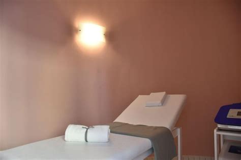 Massaggi Schiena Spalle E Cervicale Vicino Mugnano Di Napoli Campania