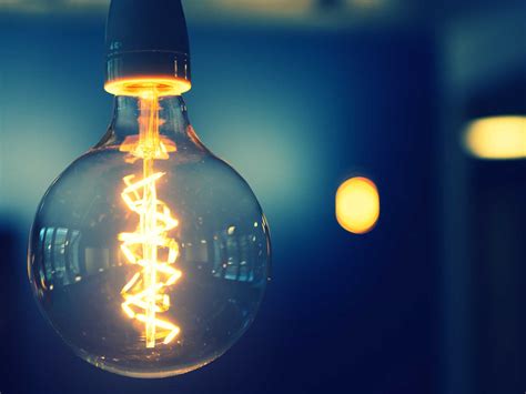 ভোল্টেজ সমস্যার সমাধান ভোল্টেজের কারণে সমস্যা Emakerbd