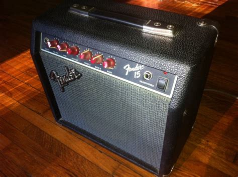 Fender 15