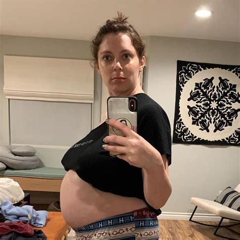 Pregnant Rachel Bloom Rpregcelebs