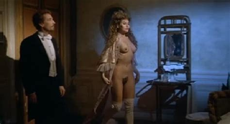 Naked Eva Grimaldi In Dannunzio