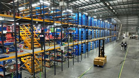 Dtdc Express Limited What Are You Waiting For Spot The Bus Click A