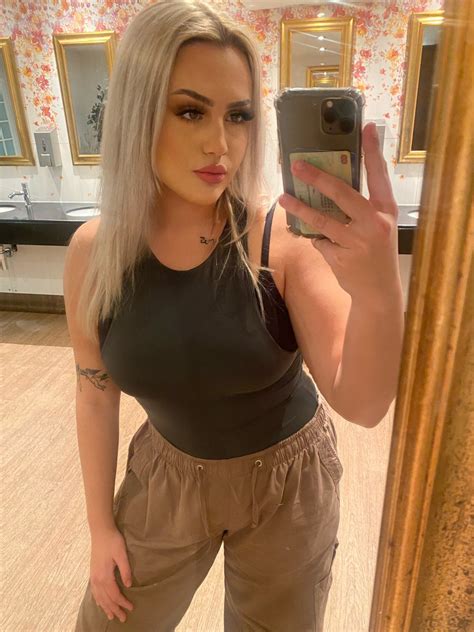 ミ🇮🇪 𝘌𝘮𝘦𝘳𝘢𝘭𝘥 💖𝘗𝘳𝘰𝘮𝘰𝘴 23𝘒 🇮🇪彡 On Twitter Rt Adultsrt 🌼🍂🤍🌼🍂🤍🌼 ╔╗🍂🌼🍂🌼🍂