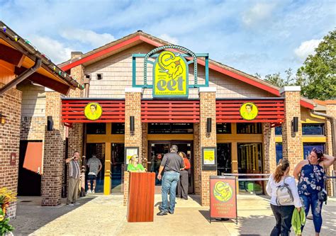 Sneak Peek Inside Eet By Maneet Chauhan In Disney Springs