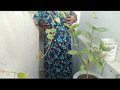 Indian Tamil Village Beauty House Wife Sex Xxx Mobile Porno Videos