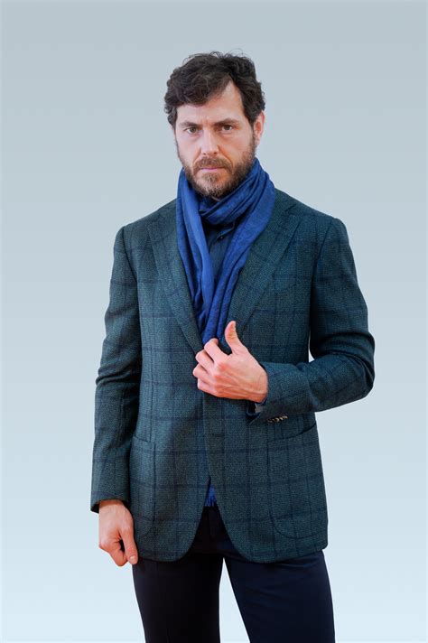 Cesare Attolini Mens Fall 2025 Ready To Wear Runway Fashion Show And Collection Review [photos]