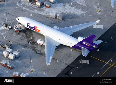 Fedex Mcdonnell Douglas Md 11 Airplane Aircraft For Cargo Transport