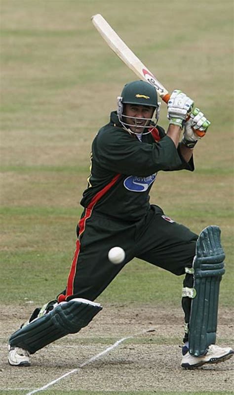 Hylton Ackerman Drives Powerfully