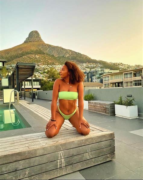 Naomi Schiff Bikini Edition R Naomischiffracing