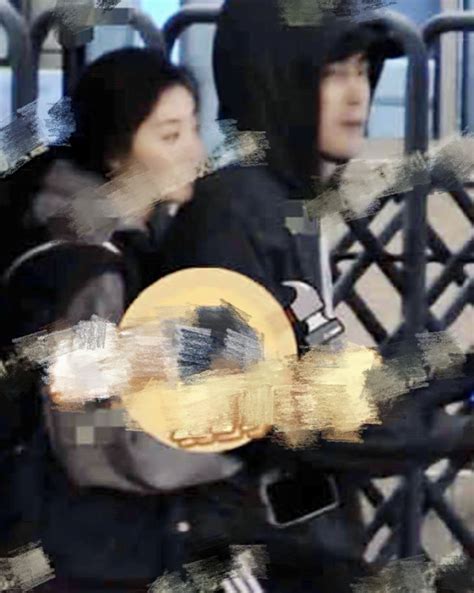 28岁男星纪凌尘官宣新恋情，晒女友同框健身照，前女友阚清子登热搜腾讯新闻