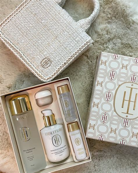 아모레 공식 뷰티셀러 햄이ㅣ신혜미 Happy Holitual Day 🥳 홀리추얼 5번째 생일 축하 파티에 다녀왔어요 2025년은 홀리추얼의 해 홀리추얼과 함께 홈