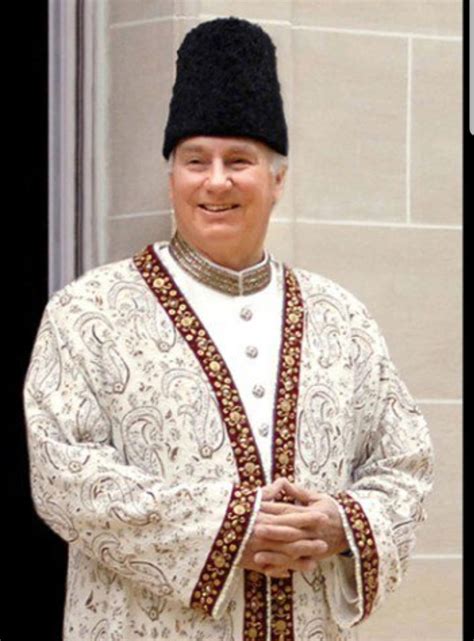 The Ismaili Austrua رحمتِ حق نورِ عیان فضل گران شاه کریم شافی دل نورِ