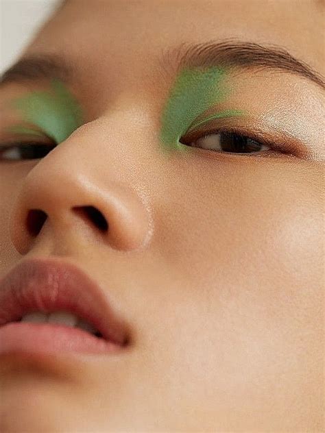 Pin De Carmen S En Maquillaje Editorial De Maquillaje Maquillaje De