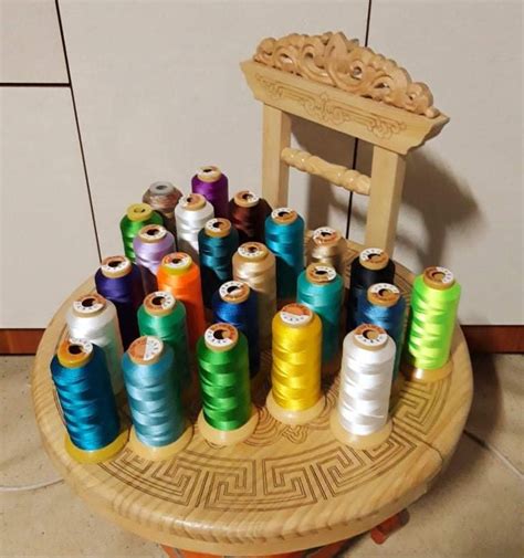 Зоос ширээн сүлжмэлийн урлаг Сүлжмэлийн ширээ байна уу