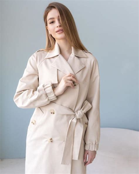 Тренч — ціна 2950 грн у каталозі Плащі Купити жіночі речі за доступною ціною на Шафі Україна