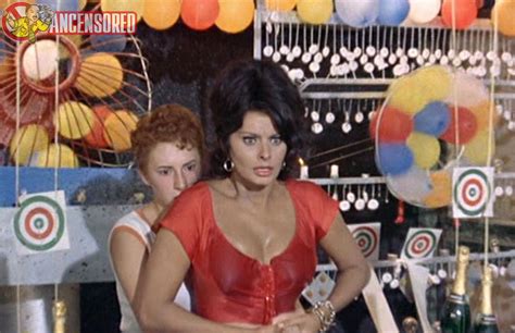 Голая Софи Лорен в Boccaccio 70