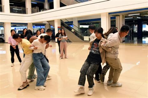 溯传统文化 颂端午情怀——兰州新区商投集团举办趣味运动会 兰州新区商贸物流投资集团有限公司