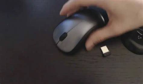 How To Connect A Wireless Mouse To A MacBook Methods