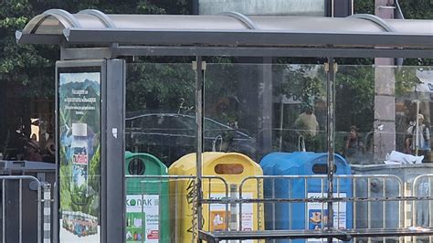 Контрера Предлагаме пълен ремонт и прехвърляне за стопанисване от СО на спирките за градски