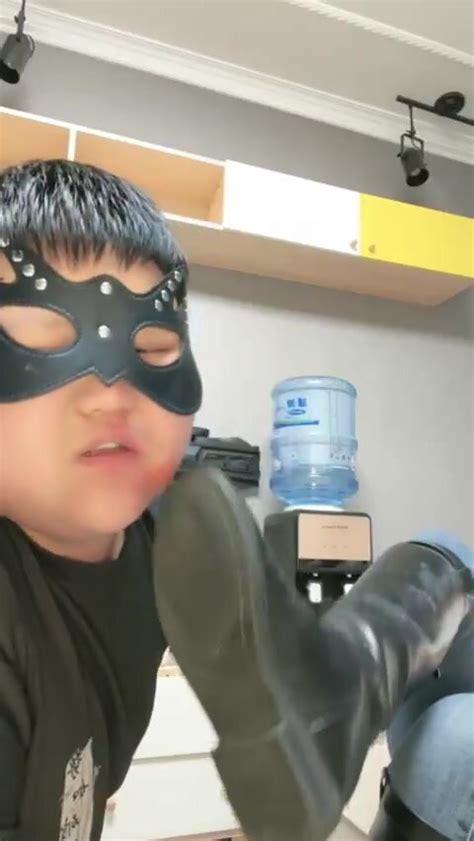 Chinese Mistress Face Busting Boot Slapping ThisVid Com