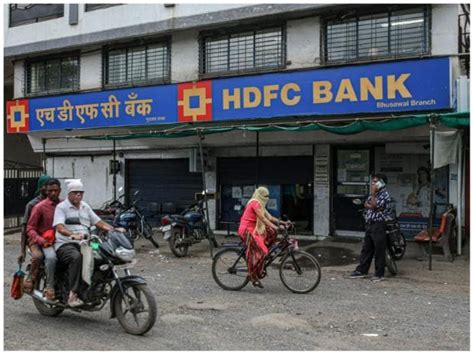 Hdfc Bank Q1fy24 Results Net Profit Jumps 30 To Rs 11952 Crore