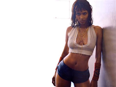 Halle Berry Shesfreaky