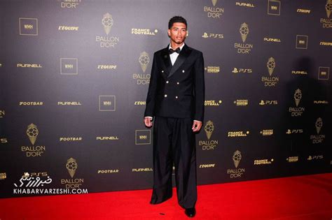 تصاویر سوپراستارهای رئال مادرید در مراسم توپ طلا قطار وبگردی