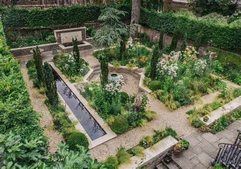 Award Winning Naturalistic Rill Garden With Two Stunning Water Features