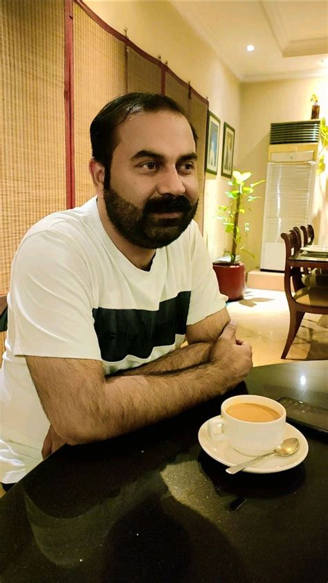 Sohail Aslam On Linkedin Showing The Proper Amount Of Attitude Means Using The Right Body