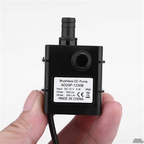 Мини водна помпа 12 в Помпи поливни системи Варна НАЛИЧНИ МОЛЯ