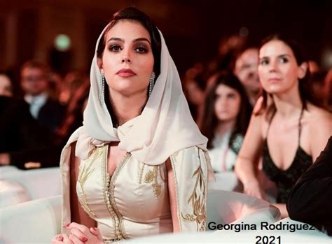 عکس های جدید دوست دختر رونالدو 2021 ایران چطور