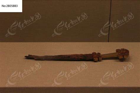 锈掉的匕首高清图片下载 红动中国
