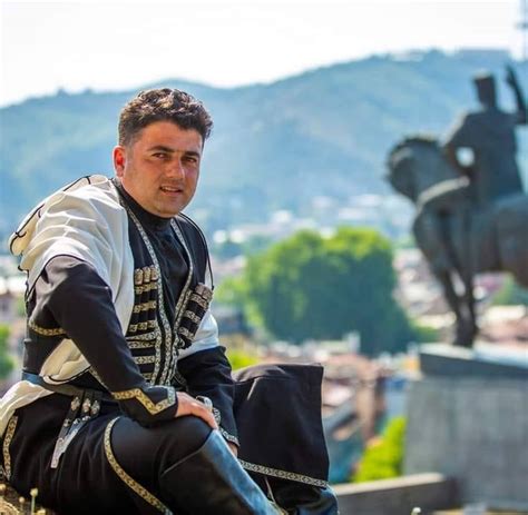 თაფლი სახლში Tbilisi