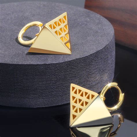 Egyptian Pyramid Dangle Earrings In 18k Gold Helloice