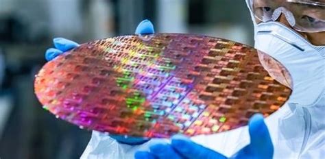 Semiconductor Lithography Materials Market Evolution Euv Integration And Advanced Device