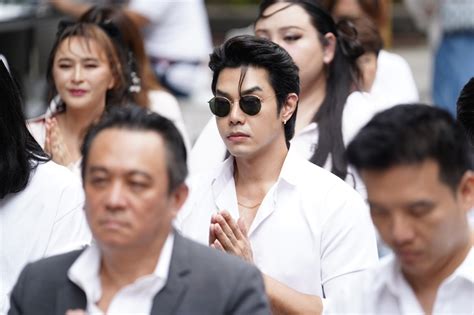 บวงสรวง ทองประกายแสด ใบเฟิร์น พิมพ์ชนก พร้อม 9 พระเอกนำทีม