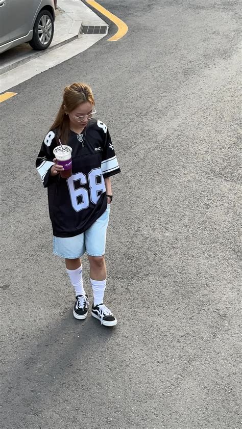 블록코어룩에도 잘 어울리는 신발🕶️👟 Kream