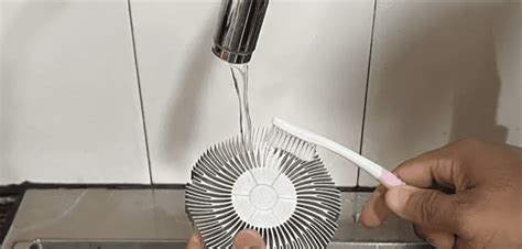 How To Properly Clean Your PCs CPU Cooler Tech2Geek