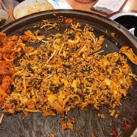 아 닭갈비 먹고 볶음밥 두개 볶아먹어서 행복하다 김법진 Lawbbokki